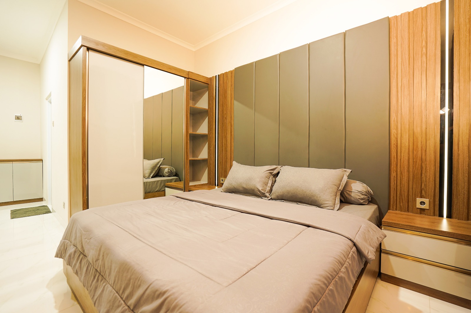 Jogja Lodge - Kost Eksklusif Serasa Hotel Berbintang